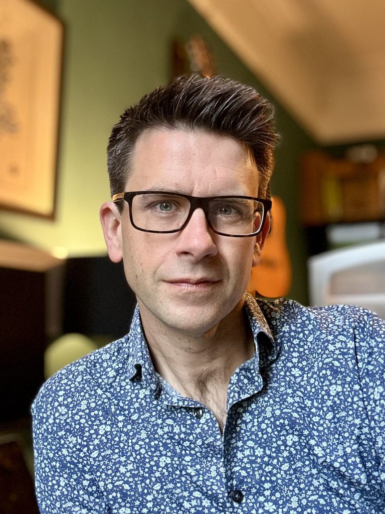 Dan Taylor-Watt, Wavelength Speaker